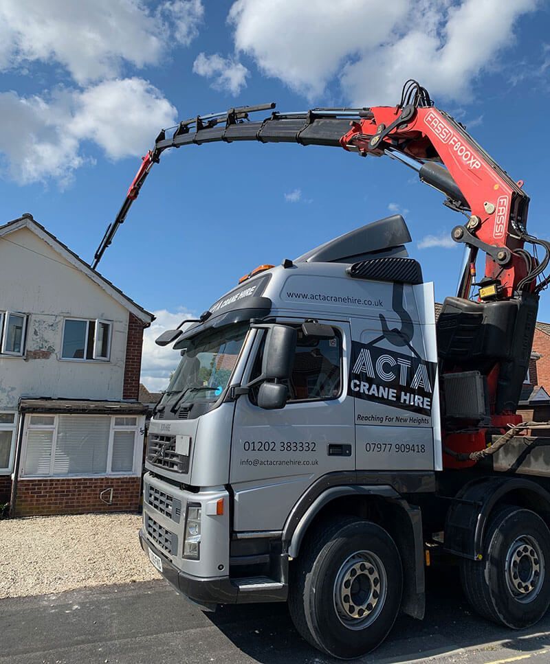 Long Reach Crane Hire Southampton | ACTA Crane Hire